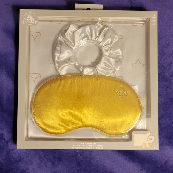 Bedding | Disney Princess Sleep Gift Set | Poshmark